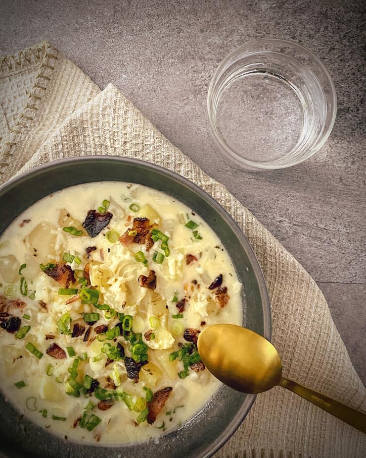 Instant Pot Loaded Baked Potato Soup | Confessions of a Grocery Addict