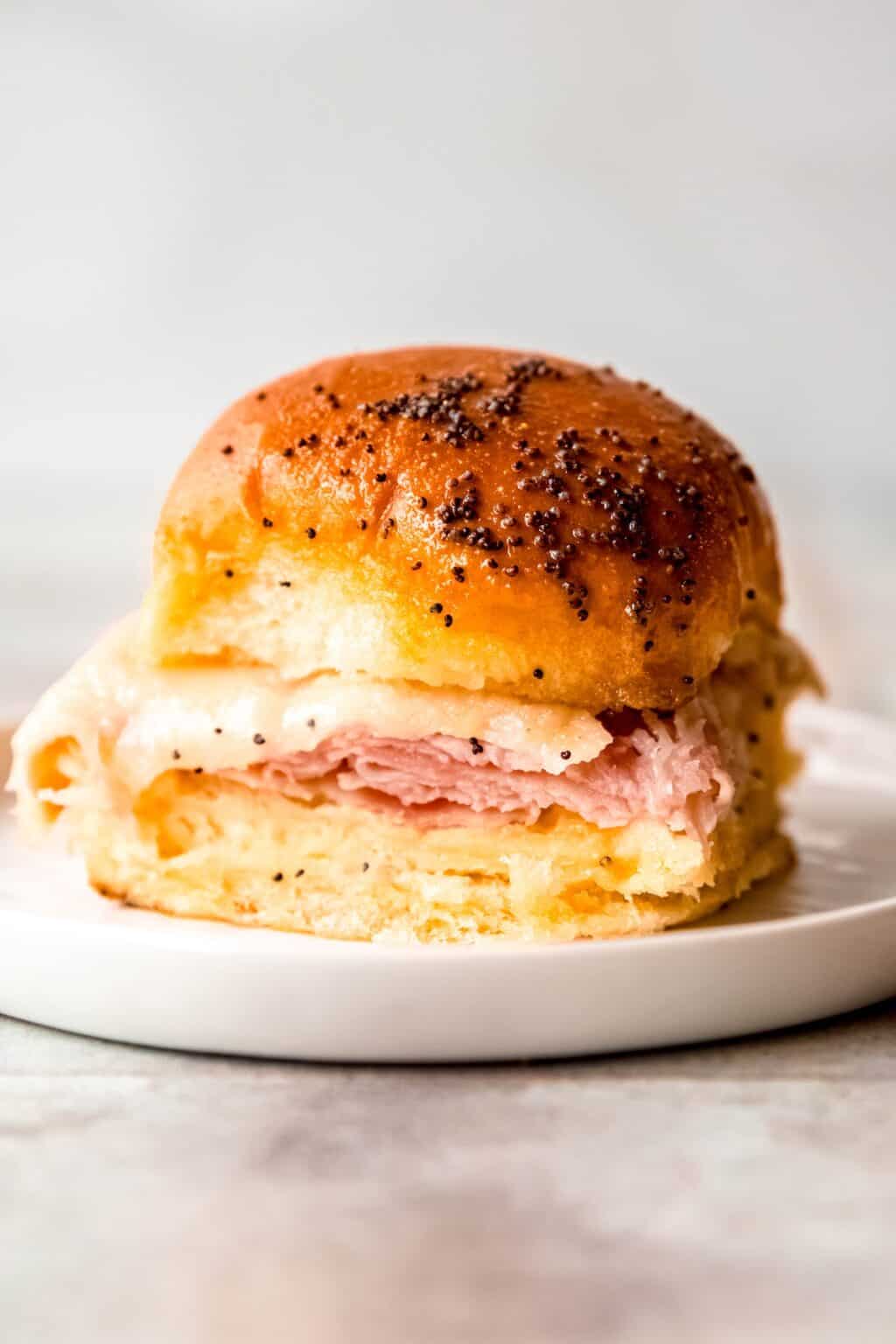 Easy Swiss Cheese Ham Delights (Hawaiian Roll Sliders)