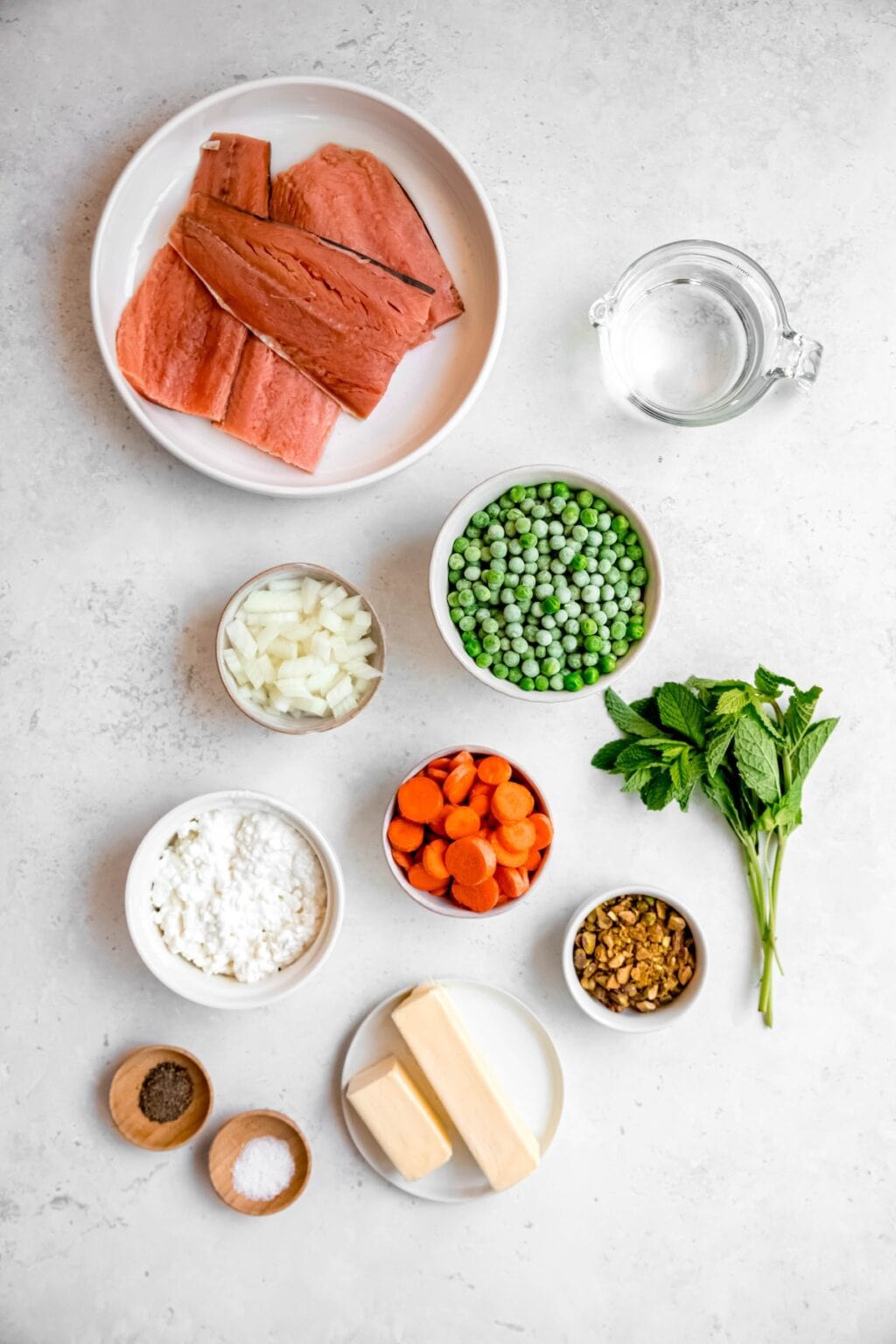 One-Pan Salmon Dinner With Mint Pea Purée | Confessions of a Grocery Addict